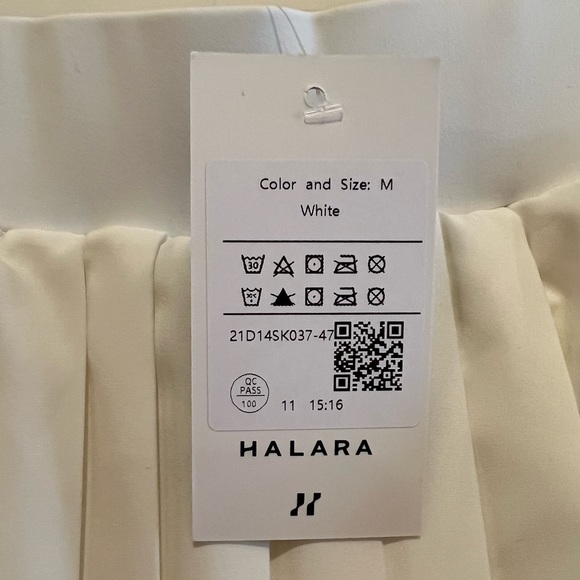 HALARA | Skirts | Halara Highwaist Asymmetric Pleated 2in Tennis Skirt ...